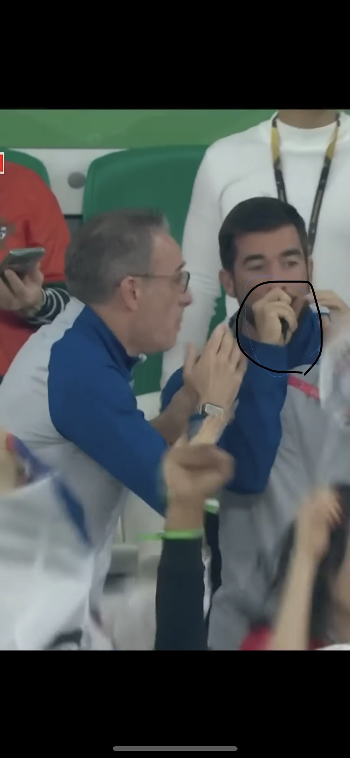 반신반의했는데 진짜 마이크 통신중이었음 - 유머/이슈 - YULDO