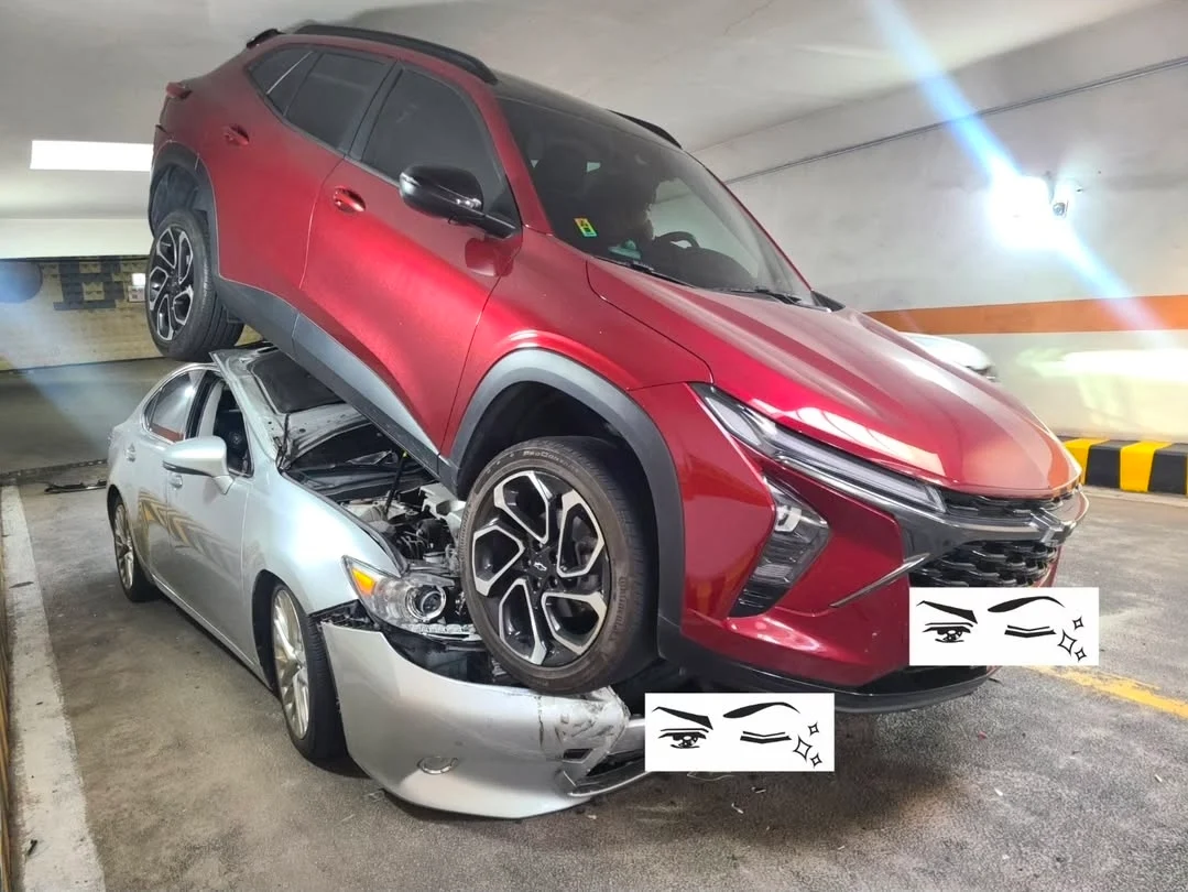 [펌] 주차장 사고 레전드 나옴.jpg - 유머/이슈 - YULDO